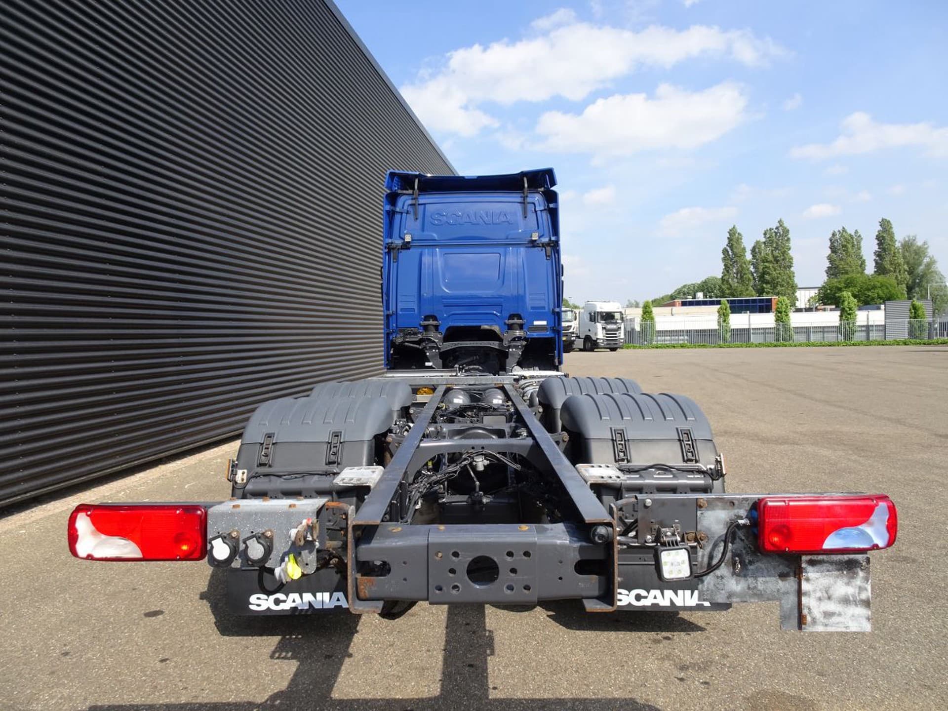 Scania G450 6x2*4 / EURO 6 / CHASSIS / FULL AIR SUSPENSION kopen ...