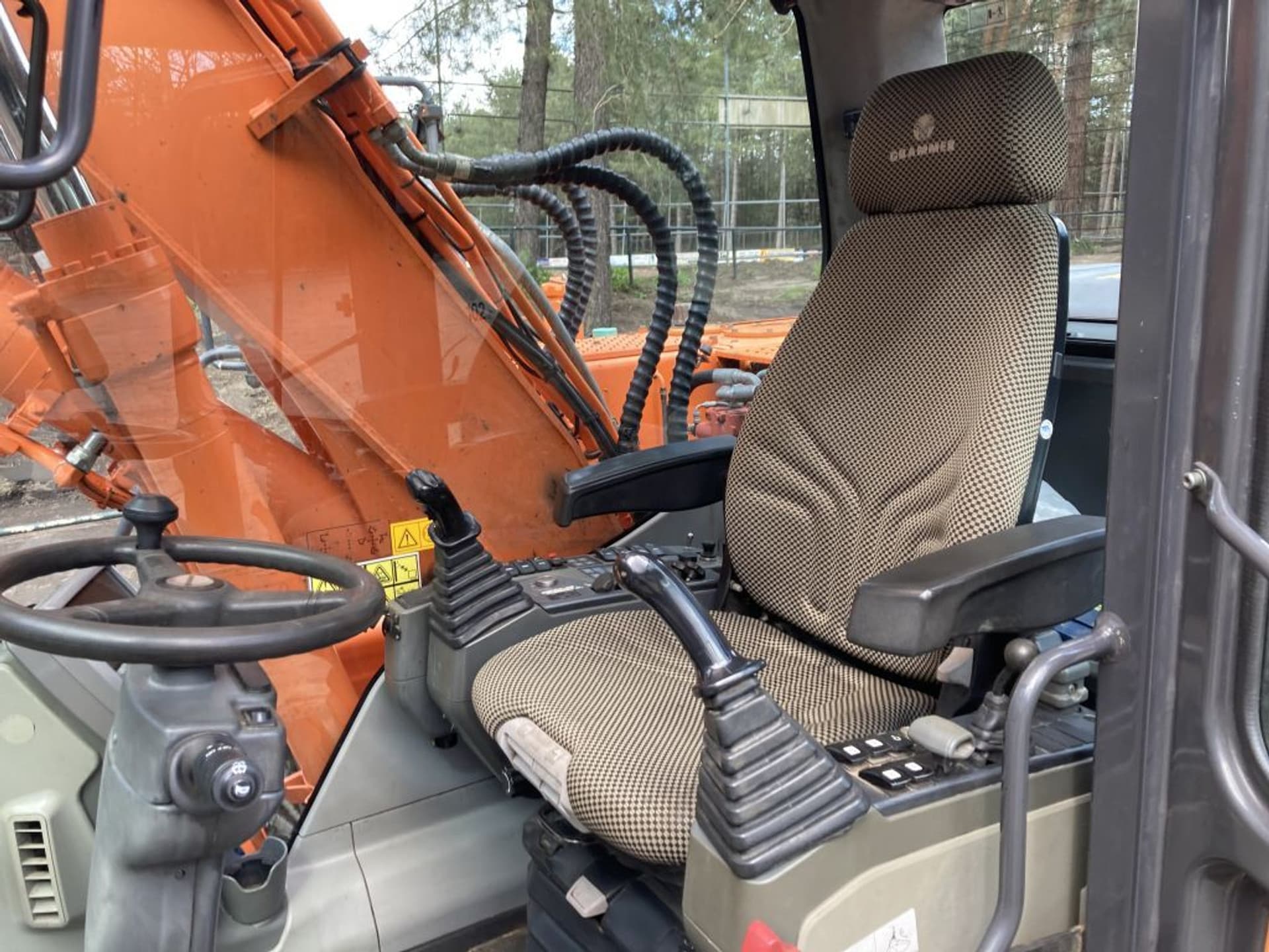 Doosan DX140W kopen | Gebruikt | Beequip MKB Equipment Lease