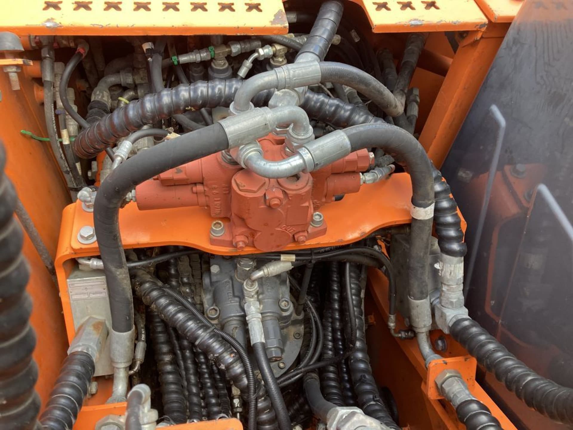 Doosan DX140W kopen | Gebruikt | Beequip MKB Equipment Lease