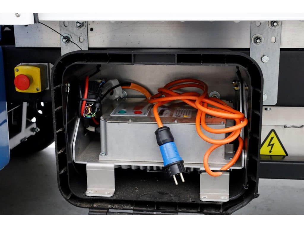 Addax Motors MT-15 N1 100% Elektrische bedrijfswagen CityTruck 06-2022 kopen | Gebruikt ...