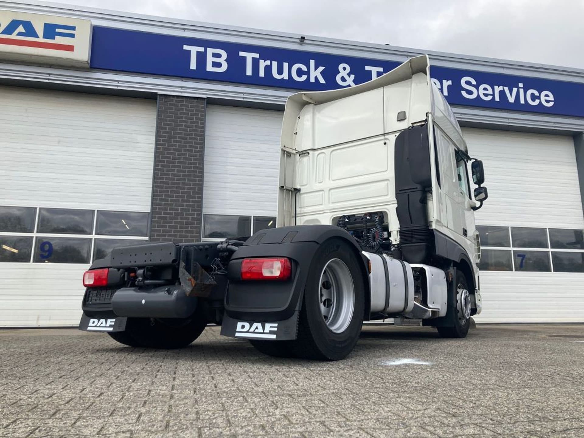 DAF XF 480 FT Super Space Cab Used Fenders Spoilers 765L 430L kopen ...
