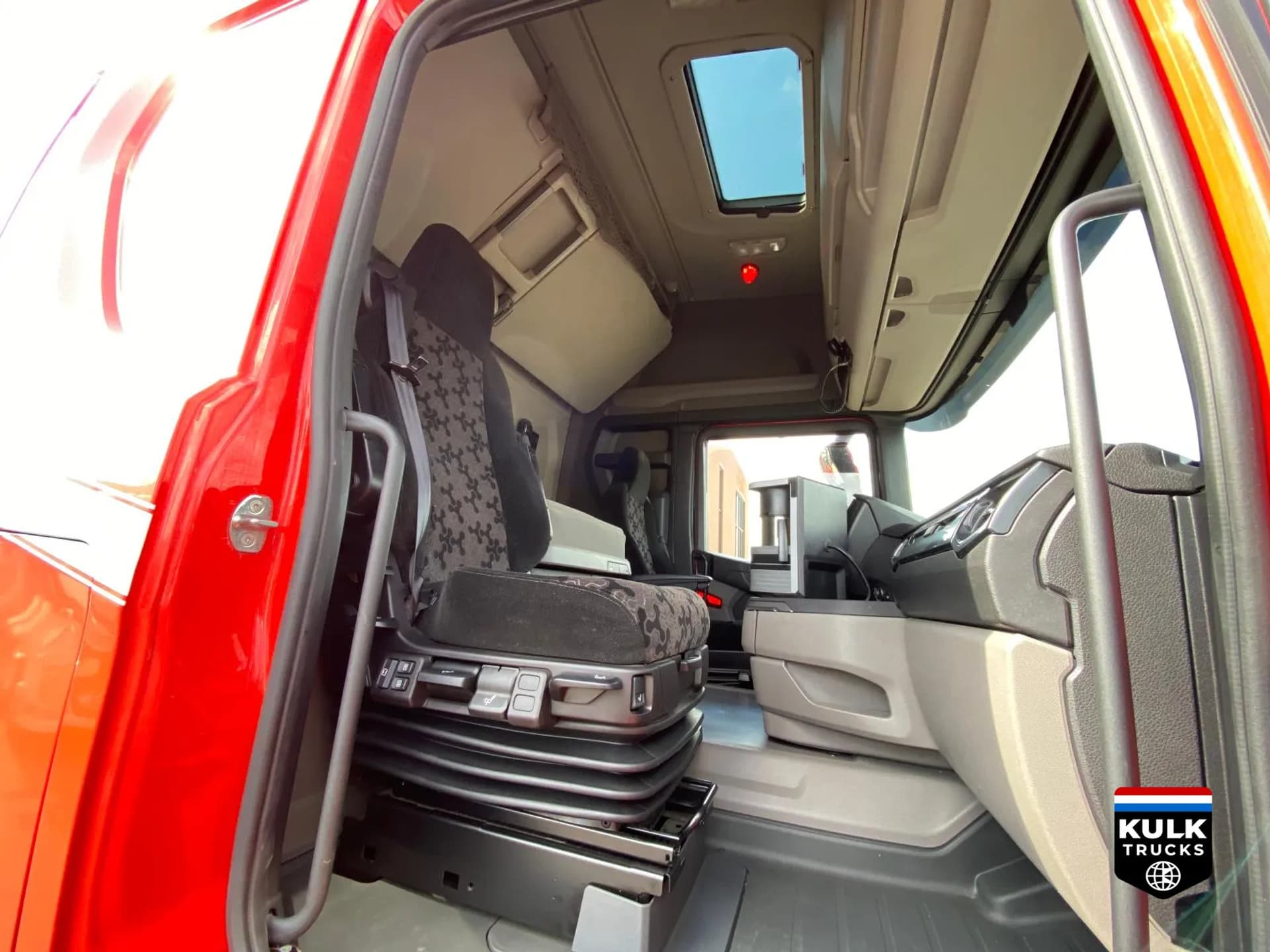 Scania R 500 Highline 6X2 SHOWTRUCK ALU / NAVI / SLIDE FIFTH WHEEL ...