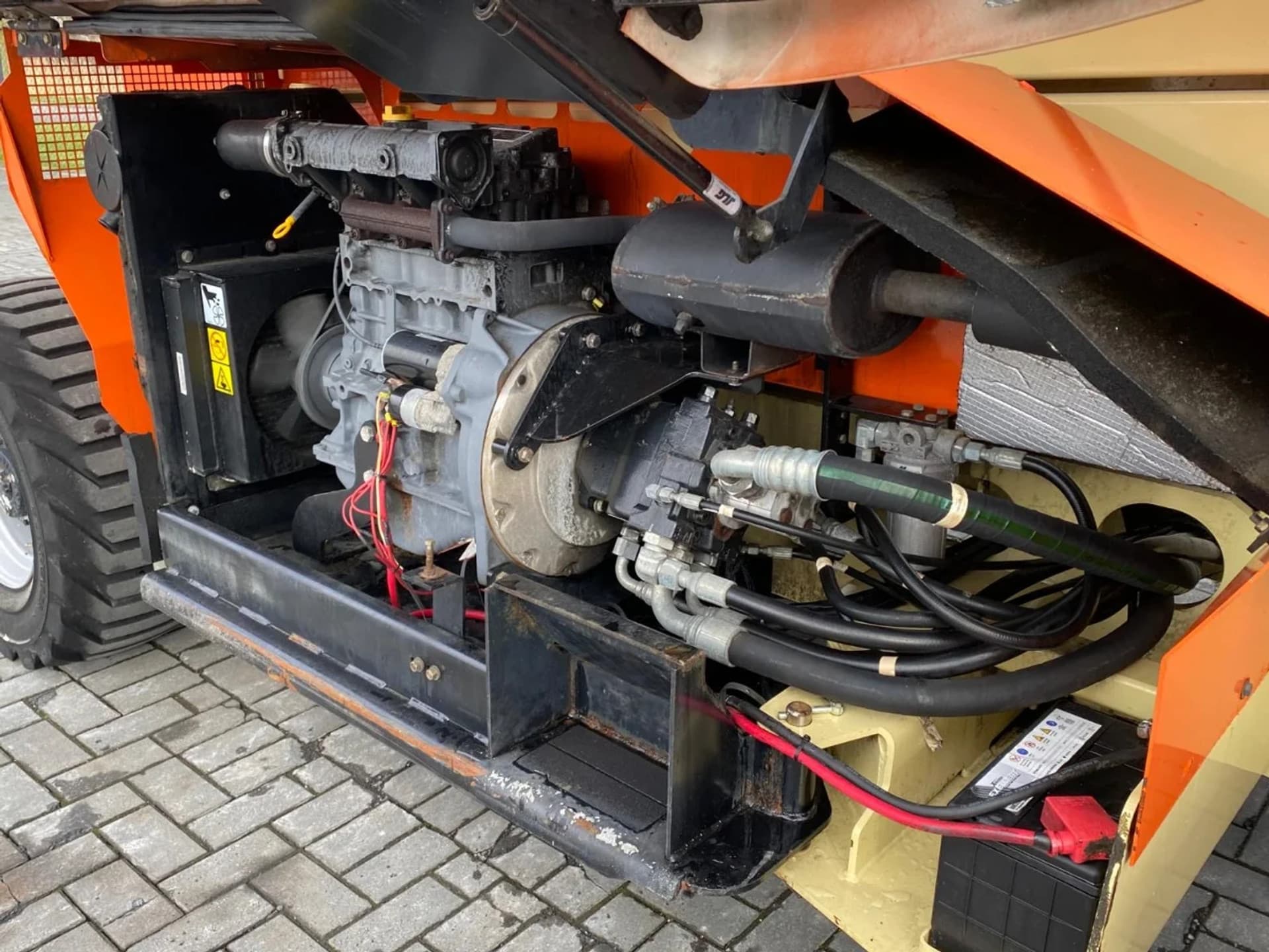 JLG 4394 RT MEGA DECK | 15 METER | 680 KG kopen | Gebruikt | Beequip ...