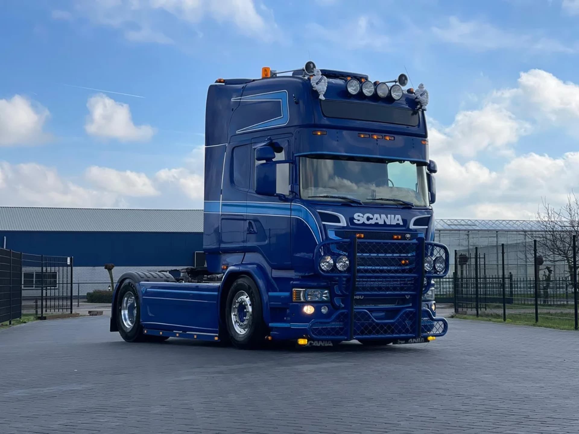 Scania R580 V8 RETARDER, SHOW TRUCK, SPECIAL INTERIOR! kopen | Gebruikt ...