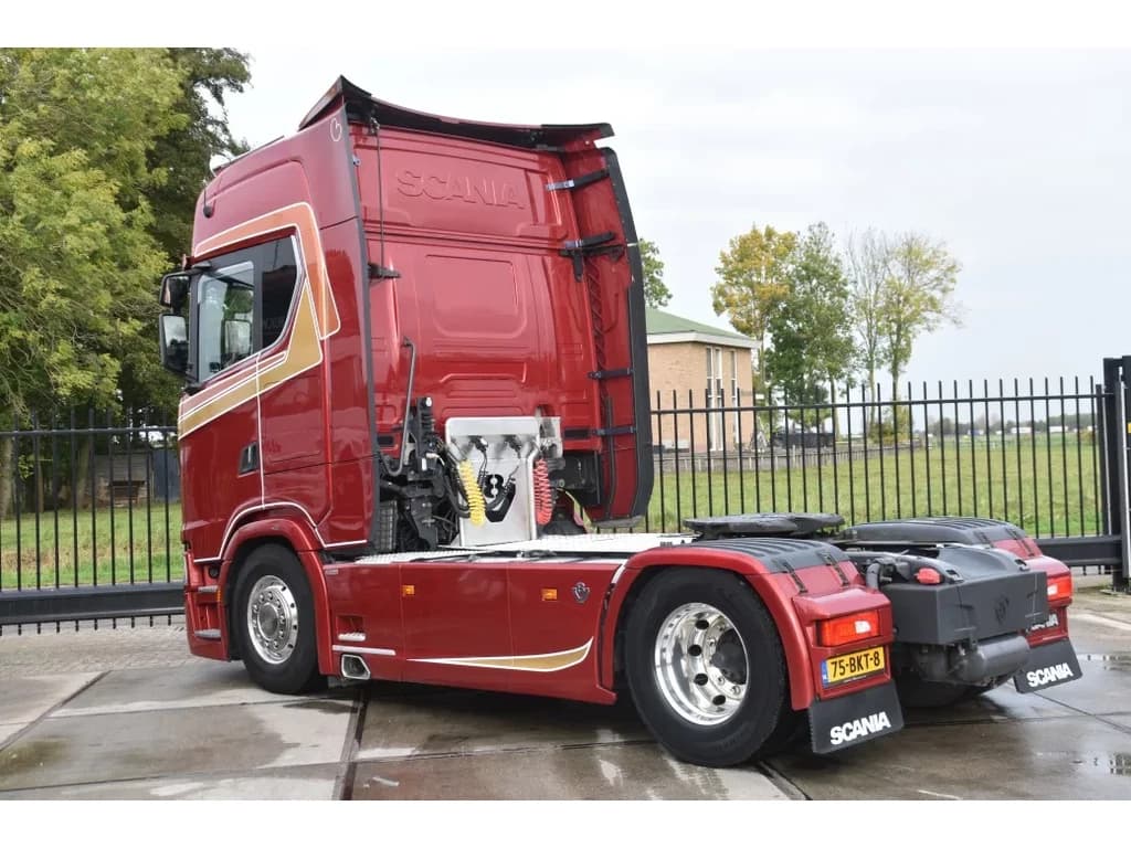 Scania S520 NGS 4x2NB - RETARDER - FULL AIR - PARK. AIRCO - PTO ...