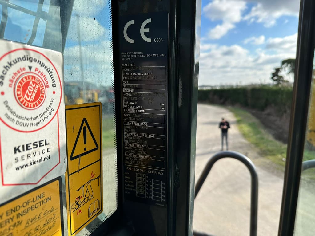 Bell B45E / CE certified - NEW tires kopen | Gebruikt | Beequip MKB ...