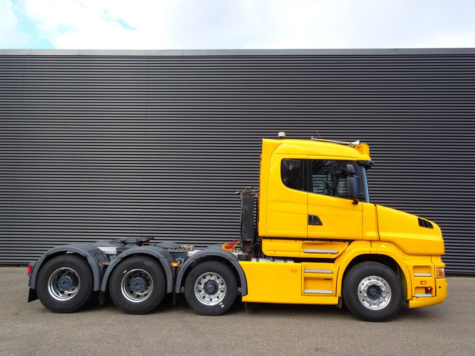 Scania T164 V8 8x4 TORPEDO / HYDRAULIC / ORIGINAL TORPEDO kopen ...