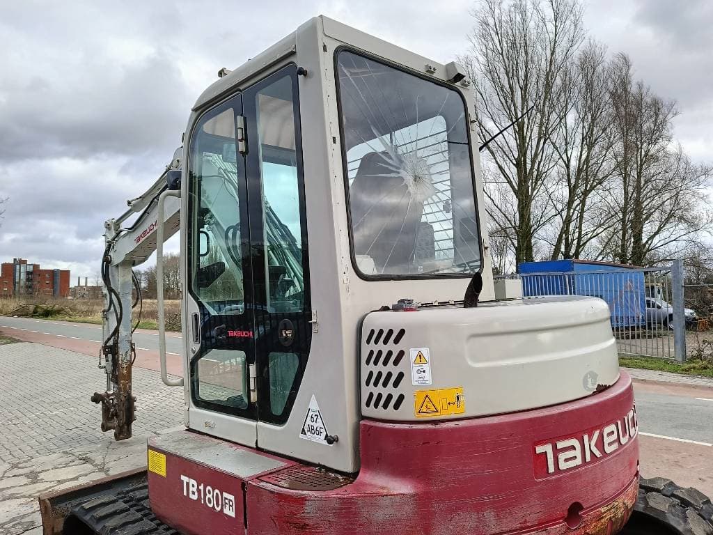 Takeuchi TB180FR 8 ton midigraver graaf bagger excavator kopen ...
